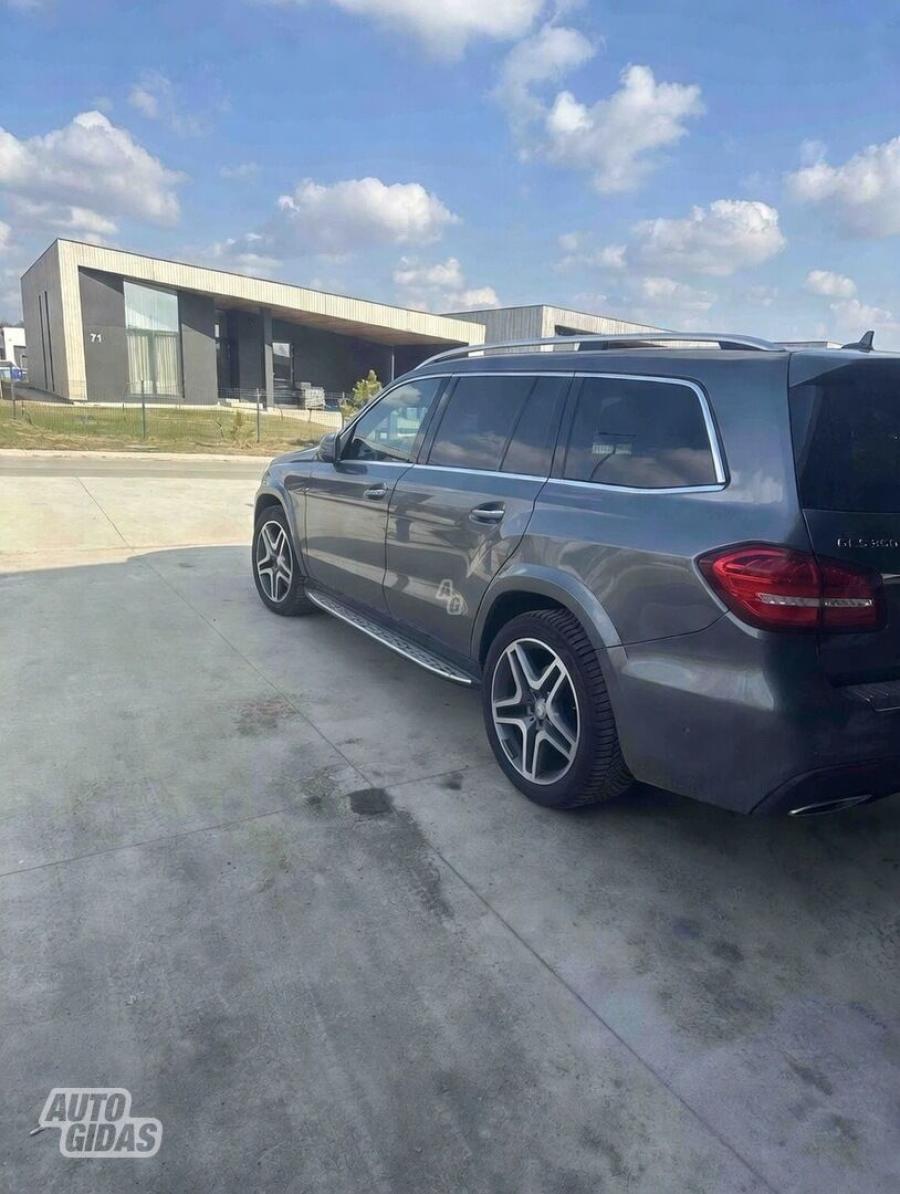 Mercedes-Benz GLS 350 2017 in Kaisiadorys, with an engine capacity of 3.00 L and mileage of 225 thousand km for 42500 €, photo 4 on AUTOMOTO.COM.LV