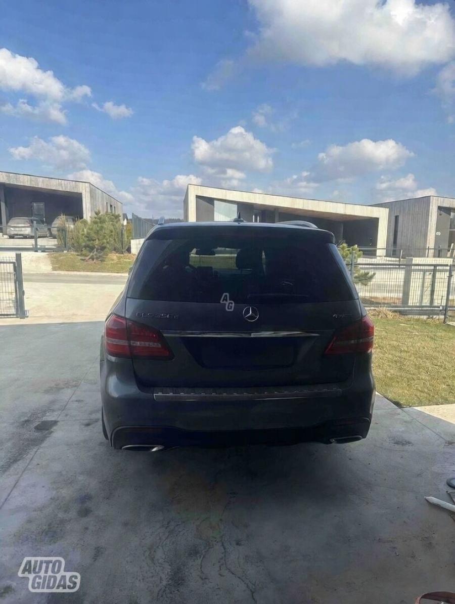 Mercedes-Benz GLS 350 2017 in Kaisiadorys, with an engine capacity of 3.00 L and mileage of 225 thousand km for 42500 €, photo 5 on AUTOMOTO.COM.LV