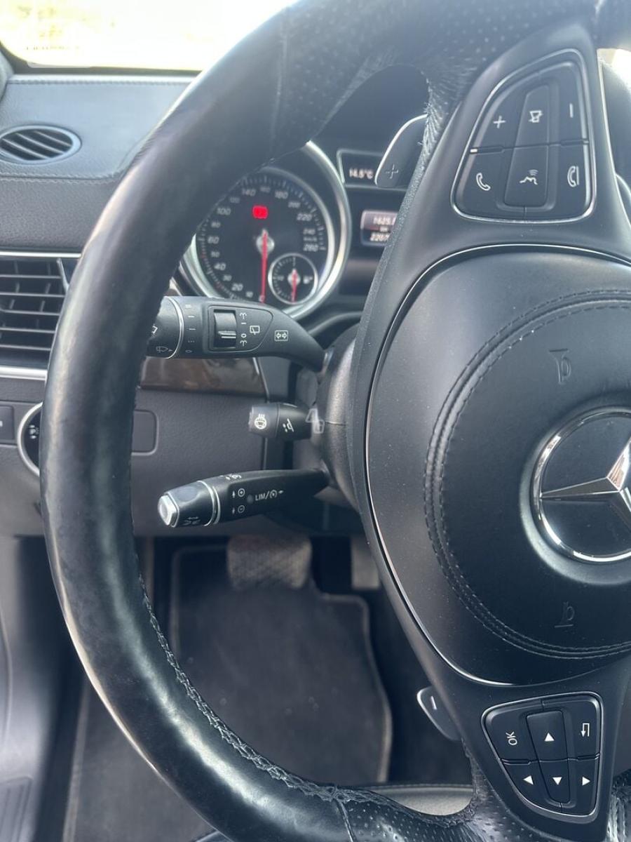 Mercedes-Benz GLS 350 2017 in Kaisiadorys, with an engine capacity of 3.00 L and mileage of 225 thousand km for 42500 €, photo 8 on AUTOMOTO.COM.LV