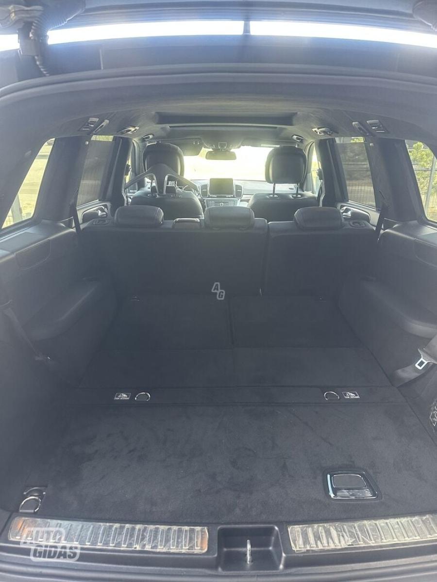 Mercedes-Benz GLS 350 2017 in Kaisiadorys, with an engine capacity of 3.00 L and mileage of 225 thousand km for 42500 €, photo 11 on AUTOMOTO.COM.LV