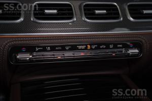 Mercedes-Benz GLS 350 2020 Rīga, ar dzinēja tilpumu 3.00 L un nobraukumu 102 tūkst. km par 79000 €, foto 24 vietnē AUTOMOTO.COM.LV