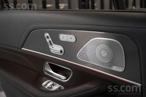 Mercedes-Benz GLS 350 2020 Rīga, ar dzinēja tilpumu 3.00 L un nobraukumu 102 tūkst. km par 79000 €, foto 32 vietnē AUTOMOTO.COM.LV