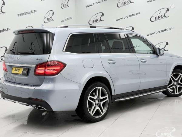 Grey Mercedes-Benz GLS 350 2016 in Vilnius, with an engine capacity of 2.99 L and mileage of 355 thousand km for 28900 €, photo 3 on AUTOMOTO.COM.LV