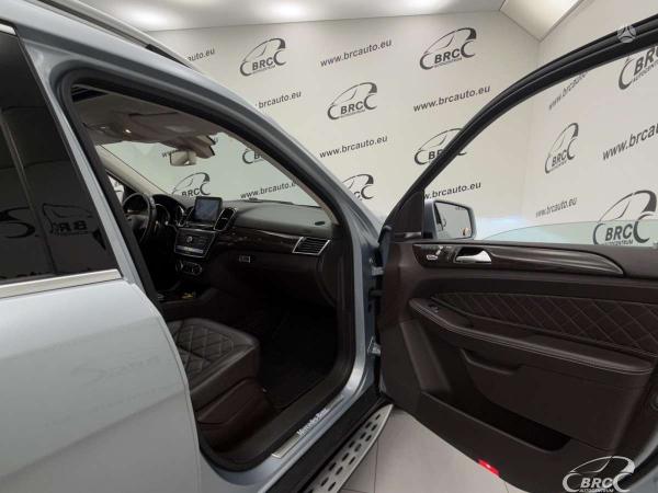 Grey Mercedes-Benz GLS 350 2016 in Vilnius, with an engine capacity of 2.99 L and mileage of 355 thousand km for 28900 €, photo 10 on AUTOMOTO.COM.LV