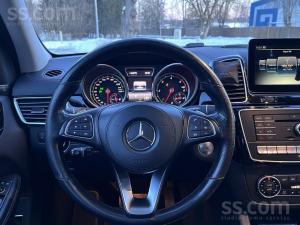Серый Мерседес ГЛС 350 2016 в Юрмала, объемом двигателя 3.00 л и пробегом 0 тыс. км за 41000 €, фото 26 на AUTOMOTO.COM.LV