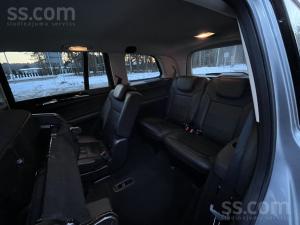 Серый Мерседес ГЛС 350 2016 в Юрмала, объемом двигателя 3.00 л и пробегом 0 тыс. км за 41000 €, фото 34 на AUTOMOTO.COM.LV