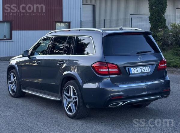 Мерседес ГЛС 350 2016 в Рига на AUTOMOTO.COM.LV Серый Мерседес ГЛС 350 2016 в Рига, объемом двигателя 3.00 л и пробегом 132 тыс. км за 44450 €, фото 5 на AUTOMOTO.COM.LV