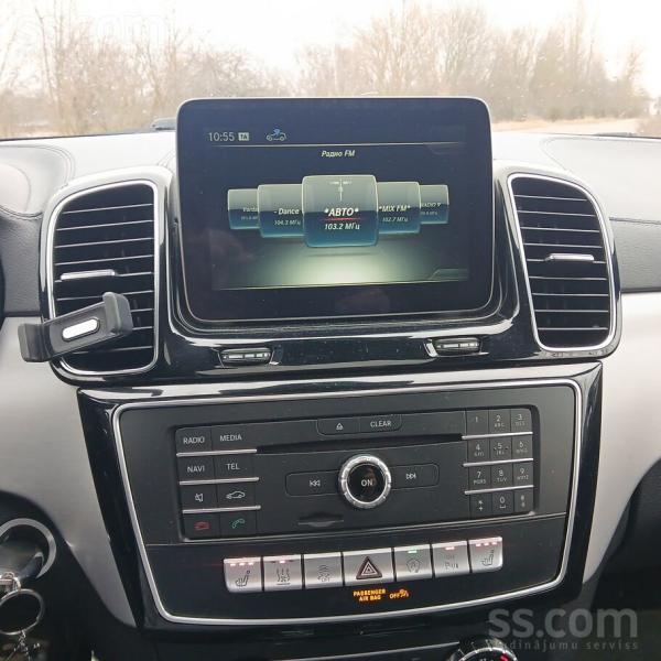Pelēks Mercedes-Benz GLS 350 2017 Rīga, ar dzinēja tilpumu 3.00 L un nobraukumu 246 tūkst. km par 34600 €, foto 5 vietnē AUTOMOTO.COM.LV