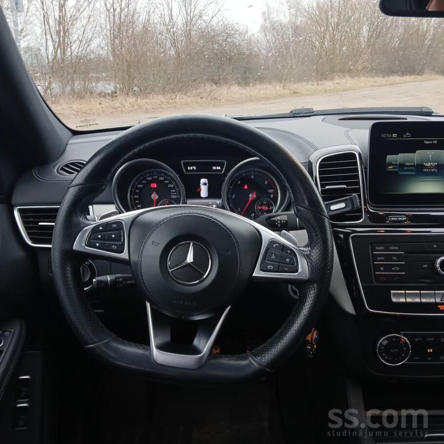 Pelēks Mercedes-Benz GLS 350 2017 Rīga, ar dzinēja tilpumu 3.00 L un nobraukumu 246 tūkst. km par 34600 €, foto 3 vietnē AUTOMOTO.COM.LV
