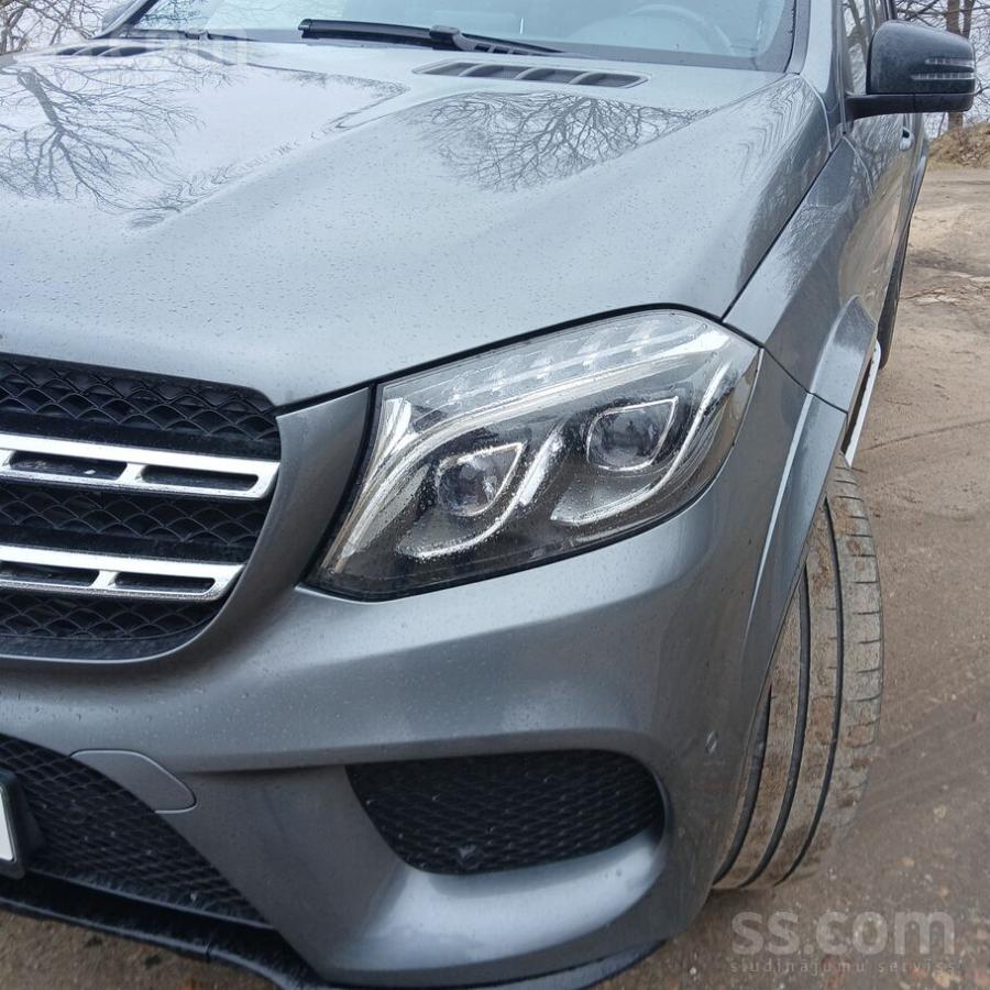 Pelēks Mercedes-Benz GLS 350 2017 Rīga, ar dzinēja tilpumu 3.00 L un nobraukumu 246 tūkst. km par 34600 €, foto 8 vietnē AUTOMOTO.COM.LV