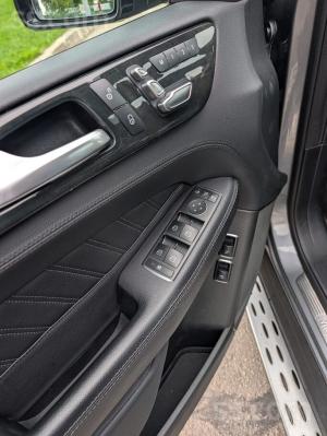 Pelēks Mercedes-Benz GLS 350 2018 Rīga, ar dzinēja tilpumu 3.00 L un nobraukumu 224 tūkst. km par 28000 €, foto 13 vietnē AUTOMOTO.COM.LV
