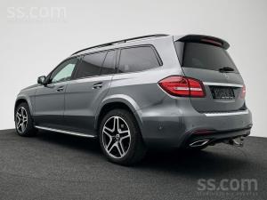 Grey Mercedes-Benz GLS 350 2019 in Riga, with an engine capacity of 3.00 L and mileage of 162 thousand km for 39950 €, photo 3 on AUTOMOTO.COM.LV