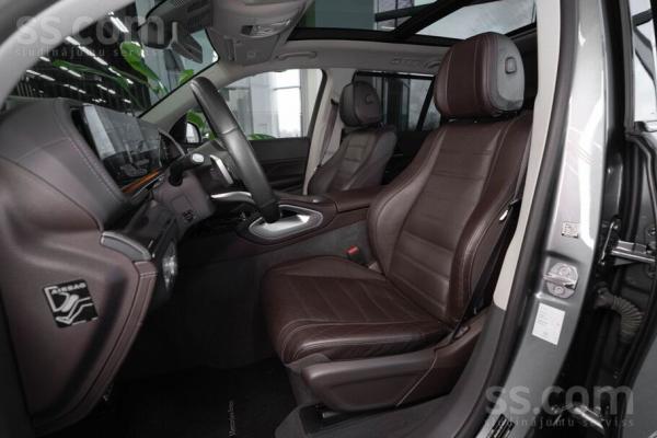 Pelēks Mercedes-Benz GLS 350 2020 Rīga, ar dzinēja tilpumu 3.00 L un nobraukumu 102 tūkst. km par 75000 €, foto 10 vietnē AUTOMOTO.COM.LV
