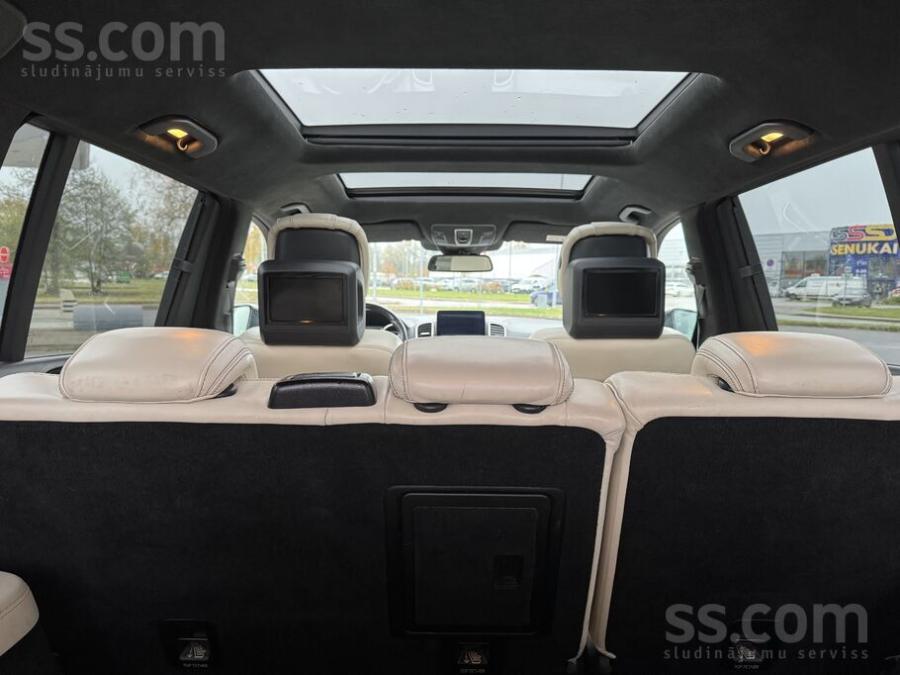 Sarkans Mercedes-Benz GLS 350 2016 Rīga, ar dzinēja tilpumu 3.00 L un nobraukumu 0 tūkst. km par 27900 €, foto 15 vietnē AUTOMOTO.COM.LV