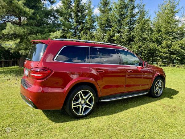 Red Mercedes-Benz GLS 350 2016 in Vilnius, with an engine capacity of 2.99 L and mileage of 240 thousand km for 34500 €, photo 4 on AUTOMOTO.COM.LV