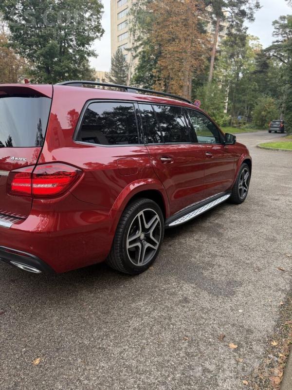 Mercedes-Benz GLS 350 2016 Jūrmala vietnē Sarkans Mercedes-Benz GLS 350 2016 Jūrmala, ar dzinēja tilpumu 3.00 L un nobraukumu 299 tūkst. km par 26500 €, foto 9 vietnē AUTOMOTO.COM.LV