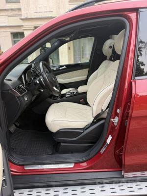 Sarkans Mercedes-Benz GLS 350 2016 Jūrmala, ar dzinēja tilpumu 3.00 L un nobraukumu 299 tūkst. km par 26500 €, foto 17 vietnē AUTOMOTO.COM.LV