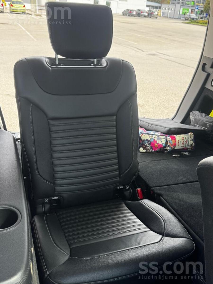 Balts Mercedes-Benz GLS 350 2017 Rīga, ar dzinēja tilpumu 3.00 L un nobraukumu 266 tūkst. km par 35200 €, foto 28 vietnē AUTOMOTO.COM.LV