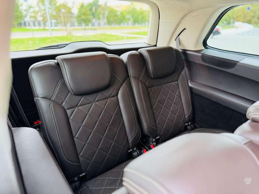 Balts Mercedes-Benz GLS 350 2018 Šauļi, ar dzinēja tilpumu 2.99 L un nobraukumu 202 tūkst. km par 38499 €, foto 10 vietnē AUTOMOTO.COM.LV