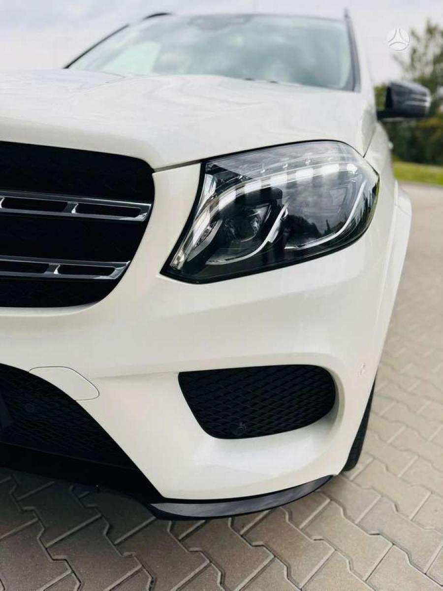 Balts Mercedes-Benz GLS 350 2018 Šauļi, ar dzinēja tilpumu 2.99 L un nobraukumu 202 tūkst. km par 38499 €, foto 30 vietnē AUTOMOTO.COM.LV