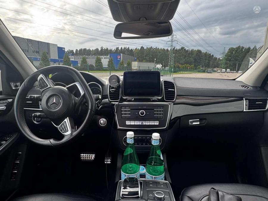 Balts Mercedes-Benz GLS 350 2017 Rīga, ar dzinēja tilpumu 3.00 L un nobraukumu 282 tūkst. km par 32000 €, foto 17 vietnē AUTOMOTO.COM.LV