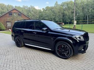 Черный Мерседес ГЛС 400 2019 в Каунас, объемом двигателя 3.00 л и пробегом 245 тыс. км за 35990 €, фото 3 на AUTOMOTO.COM.LV