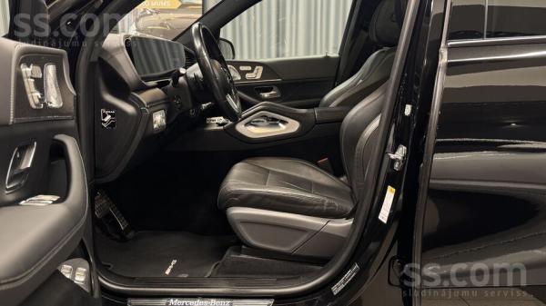 Melns Mercedes-Benz GLS 400 2020 Rīga, ar dzinēja tilpumu 3.00 L un nobraukumu 125 tūkst. km par 69990 €, foto 7 vietnē AUTOMOTO.COM.LV
