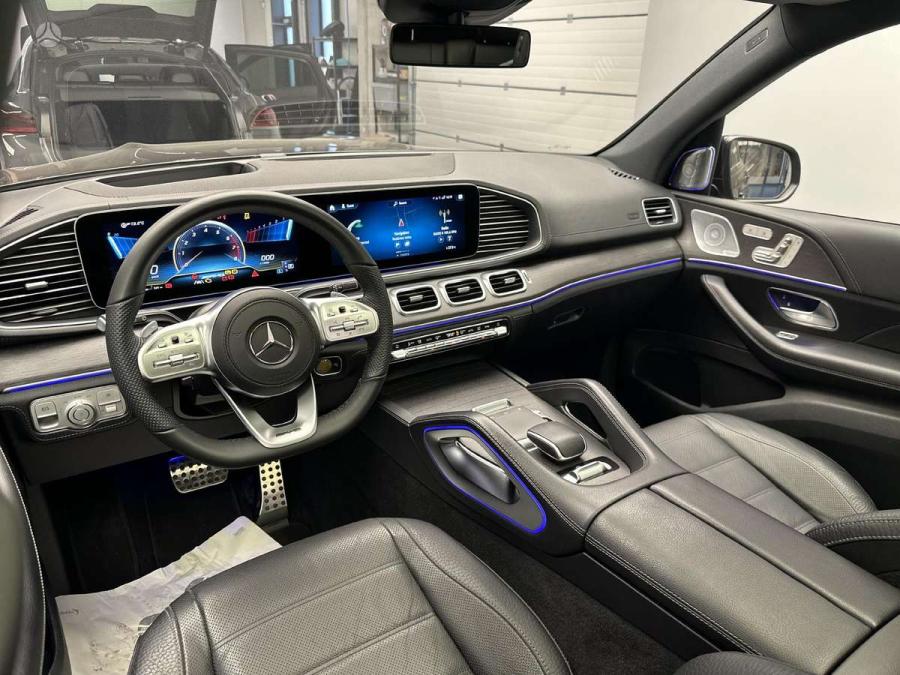 Melns Mercedes-Benz GLS 400 2020 Viļņa, ar dzinēja tilpumu 2.93 L un nobraukumu 90 tūkst. km par 80000 €, foto 3 vietnē AUTOMOTO.COM.LV