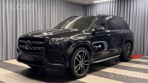 Black Mercedes-Benz GLS 400 2020 in Riga, with an engine capacity of 3.00 L and mileage of 125 thousand km for 62990 €, photo 1 on AUTOMOTO.COM.LV