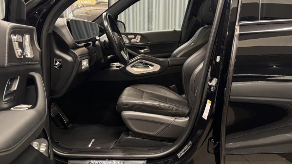 Melns Mercedes-Benz GLS 400 2020 Rīga, ar dzinēja tilpumu 3.00 L un nobraukumu 125 tūkst. km par 62990 €, foto 6 vietnē AUTOMOTO.COM.LV