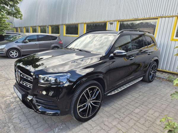 Melns Mercedes-Benz GLS 400 2020 Mažeikiai, ar dzinēja tilpumu 3.00 L un nobraukumu 308 tūkst. km par 48800 €, foto 1 vietnē AUTOMOTO.COM.LV