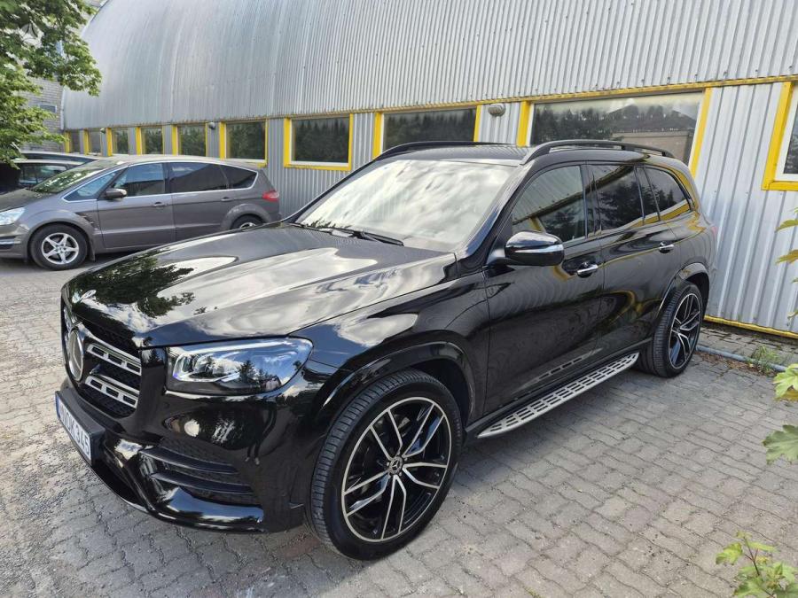 Melns Mercedes-Benz GLS 400 2020 Mažeikiai, ar dzinēja tilpumu 3.00 L un nobraukumu 308 tūkst. km par 48800 €, foto 4 vietnē AUTOMOTO.COM.LV