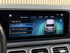 Melns Mercedes-Benz GLS 400 2020 Marijampole, ar dzinēja tilpumu 2.93 L un nobraukumu 157 tūkst. km par 57500 €, foto 33 vietnē AUTOMOTO.COM.LV