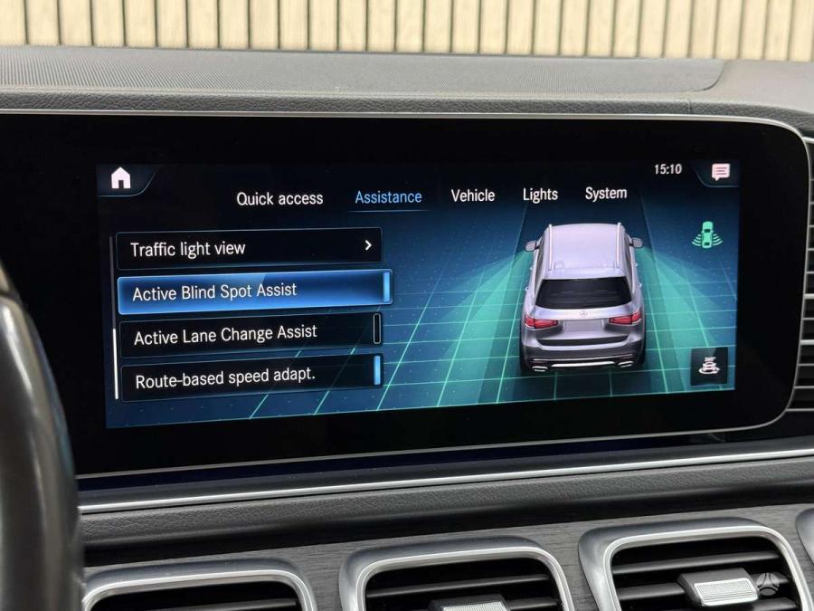 Melns Mercedes-Benz GLS 400 2020 Marijampole, ar dzinēja tilpumu 2.93 L un nobraukumu 157 tūkst. km par 57500 €, foto 33 vietnē AUTOMOTO.COM.LV