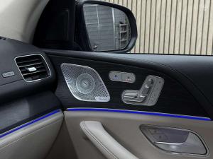 Melns Mercedes-Benz GLS 400 2020 Marijampole, ar dzinēja tilpumu 2.93 L un nobraukumu 157 tūkst. km par 57500 €, foto 37 vietnē AUTOMOTO.COM.LV