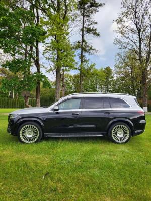 Black Mercedes-Benz GLS 400 2021 in Silale, with an engine capacity of 2.93 L and mileage of 65 thousand km for 92000 €, photo 5 on AUTOMOTO.COM.LV