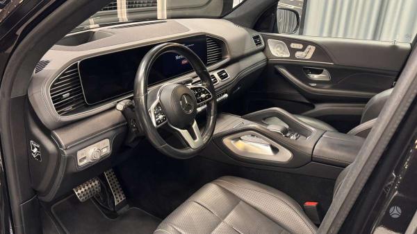 Melns Mercedes-Benz GLS 400 2020 Rīga, ar dzinēja tilpumu 3.00 L un nobraukumu 125 tūkst. km par 69990 €, foto 10 vietnē AUTOMOTO.COM.LV