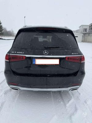 Zaļš Mercedes-Benz GLS 400 2020 Vilkaviškis, ar dzinēja tilpumu 2.93 L un nobraukumu 313 tūkst. km par 58500 €, foto 4 vietnē AUTOMOTO.COM.LV
