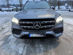 Grey Mercedes-Benz GLS 400 2020 in Alytus, with an engine capacity of 3.00 L and mileage of 94 thousand km for 66900 €, photo 2 on AUTOMOTO.COM.LV