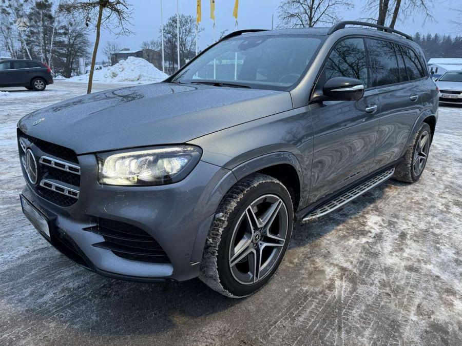 Grey Mercedes-Benz GLS 400 2020 in Alytus, with an engine capacity of 3.00 L and mileage of 94 thousand km for 66900 €, photo 3 on AUTOMOTO.COM.LV