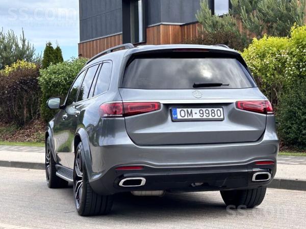 Grey Mercedes-Benz GLS 400 2020 in Riga, with an engine capacity of 3.00 L and mileage of 99 thousand km for 66750 €, photo 3 on AUTOMOTO.COM.LV