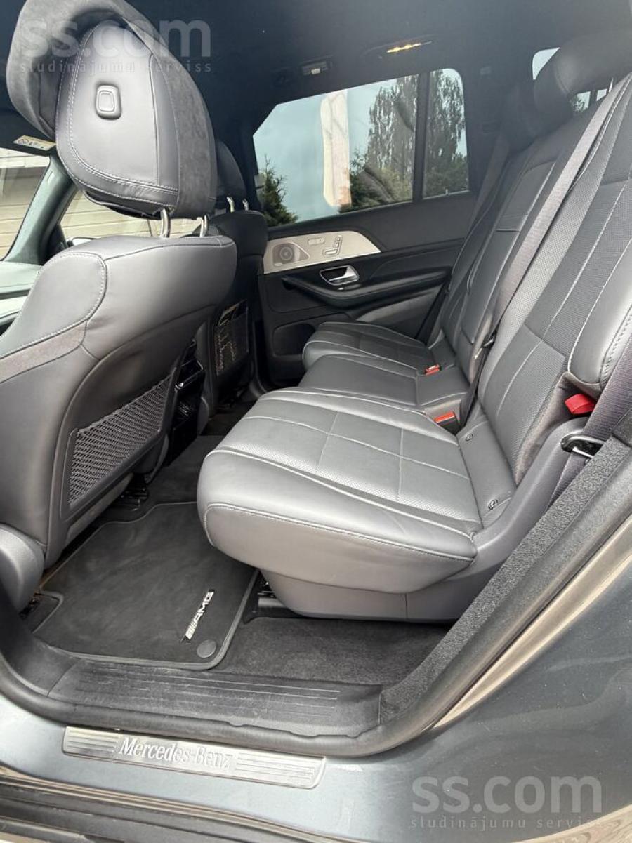 Grey Mercedes-Benz GLS 400 2020 in Riga, with an engine capacity of 3.00 L and mileage of 147 thousand km for 67500 €, photo 8 on AUTOMOTO.COM.LV