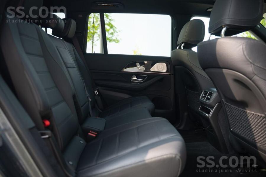 Pelēks Mercedes-Benz GLS 400 2021 Rīga, ar dzinēja tilpumu 3.00 L un nobraukumu 150 tūkst. km par 74900 €, foto 12 vietnē AUTOMOTO.COM.LV