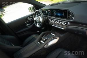 Pelēks Mercedes-Benz GLS 400 2021 Rīga, ar dzinēja tilpumu 3.00 L un nobraukumu 170 tūkst. km par 67777 €, foto 10 vietnē AUTOMOTO.COM.LV