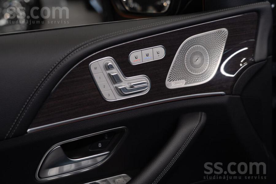 Pelēks Mercedes-Benz GLS 400 2021 Rīga, ar dzinēja tilpumu 3.00 L un nobraukumu 41 tūkst. km par 79500 €, foto 11 vietnē AUTOMOTO.COM.LV