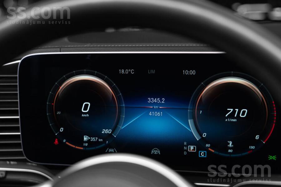 Pelēks Mercedes-Benz GLS 400 2021 Rīga, ar dzinēja tilpumu 3.00 L un nobraukumu 41 tūkst. km par 79500 €, foto 16 vietnē AUTOMOTO.COM.LV