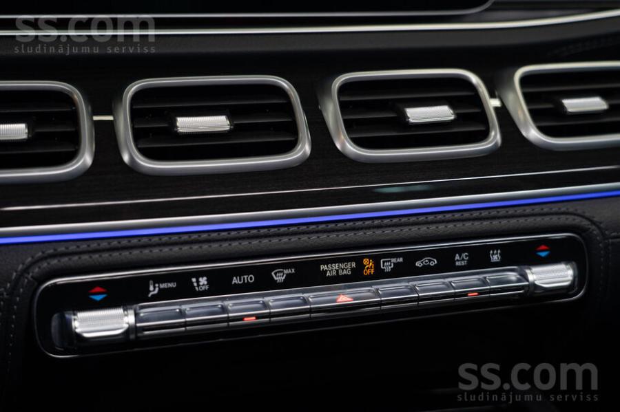 Pelēks Mercedes-Benz GLS 400 2021 Rīga, ar dzinēja tilpumu 3.00 L un nobraukumu 41 tūkst. km par 79500 €, foto 17 vietnē AUTOMOTO.COM.LV