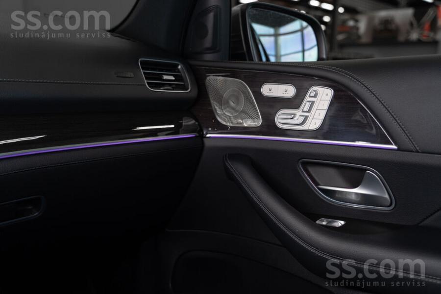 Pelēks Mercedes-Benz GLS 400 2021 Rīga, ar dzinēja tilpumu 3.00 L un nobraukumu 41 tūkst. km par 79500 €, foto 21 vietnē AUTOMOTO.COM.LV