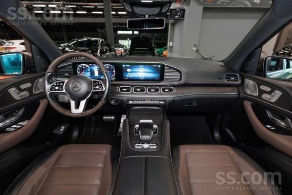 Серый Мерседес ГЛС 400 2021 в Рига, объемом двигателя 3.00 л и пробегом 120 тыс. км за 67000 €, фото 10 на AUTOMOTO.COM.LV