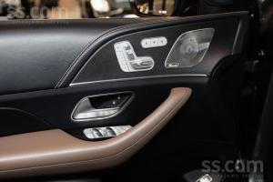 Pelēks Mercedes-Benz GLS 400 2021 Rīga, ar dzinēja tilpumu 3.00 L un nobraukumu 120 tūkst. km par 67000 €, foto 23 vietnē AUTOMOTO.COM.LV